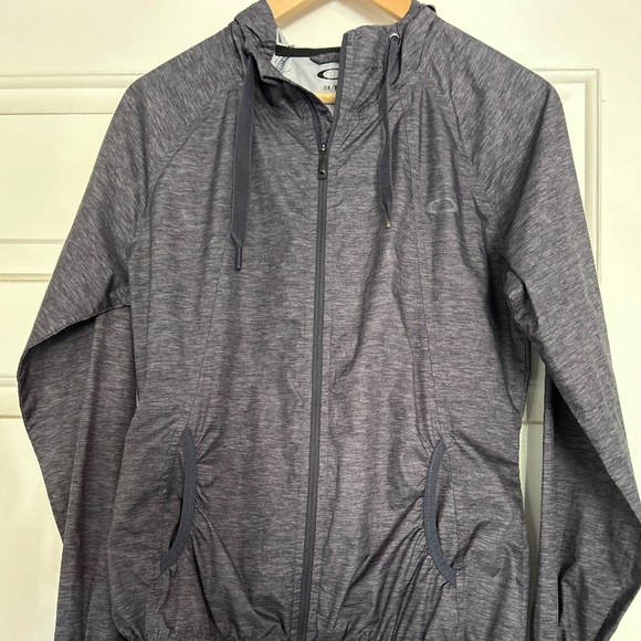 Oakley | Jackets & Coats | Oakley Windbreaker Jacket | Poshmark